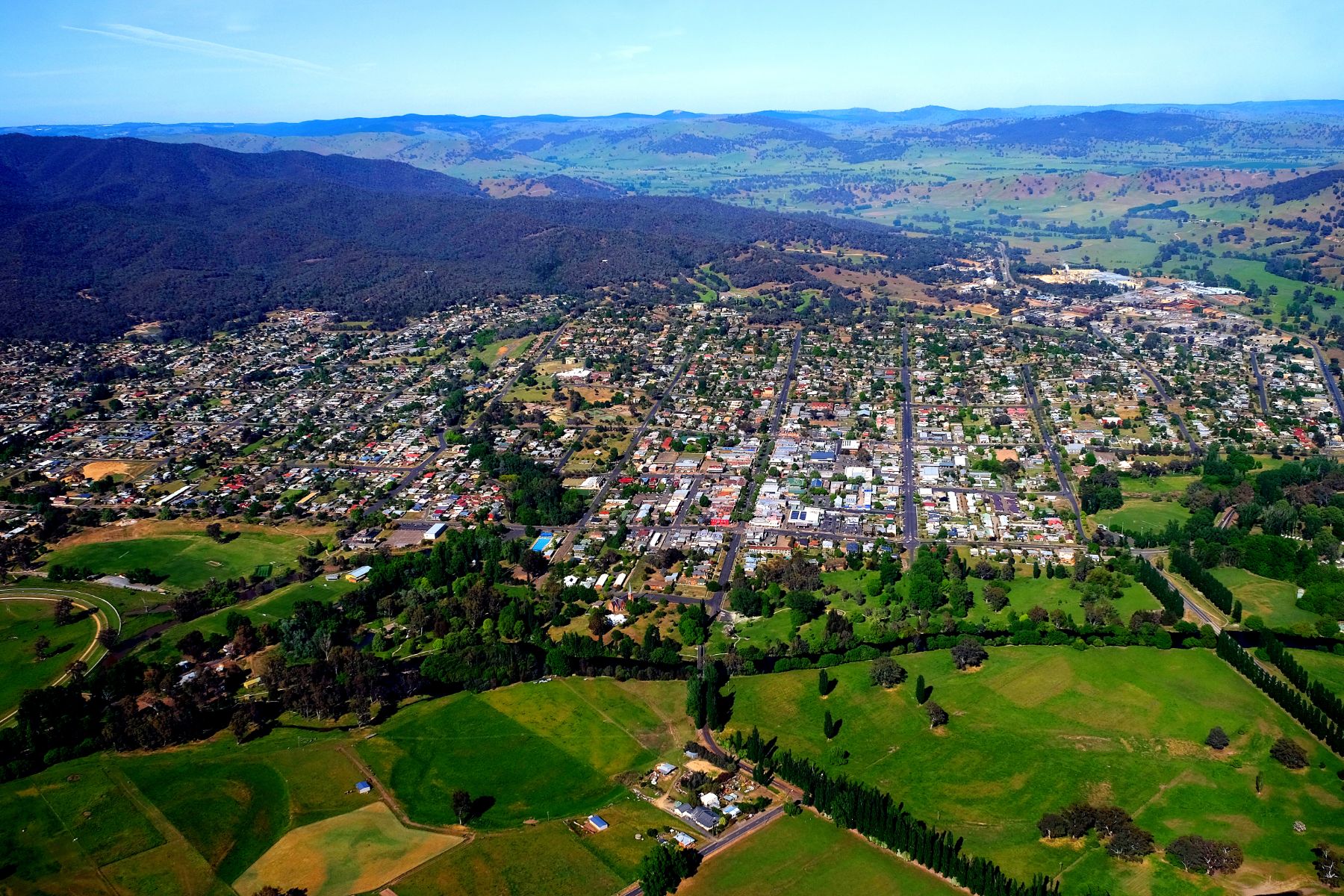 Visit Tumut | Snowy Valleys Tourism Information